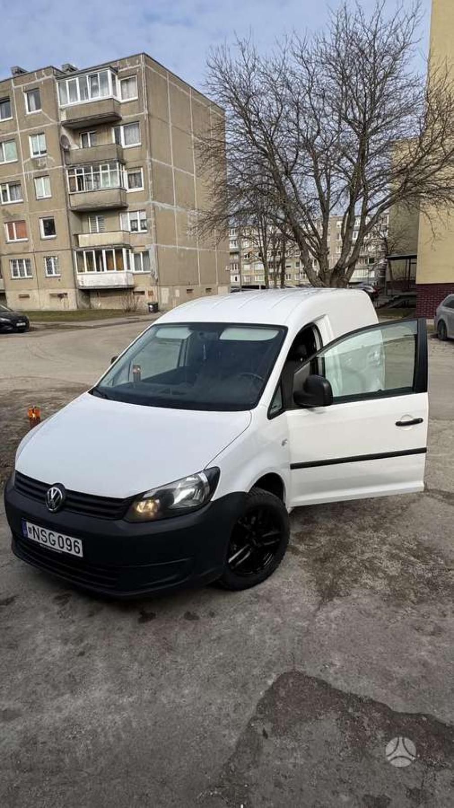 Белый Фольксваген Кадди 2014 в Клайпеда, объемом двигателя 1.60 л и пробегом 248 тыс. км за 4950 €, фото 3 на AUTOMOTO.COM.LV