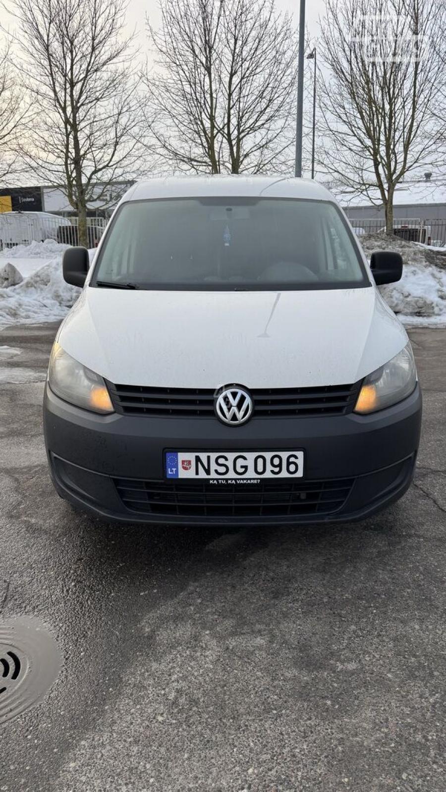 White Volkswagen Caddy 2015 in Klaipeda, with an engine capacity of 1.60 L and mileage of 243 thousand km for 5500 €, photo 4 on AUTOMOTO.COM.LV