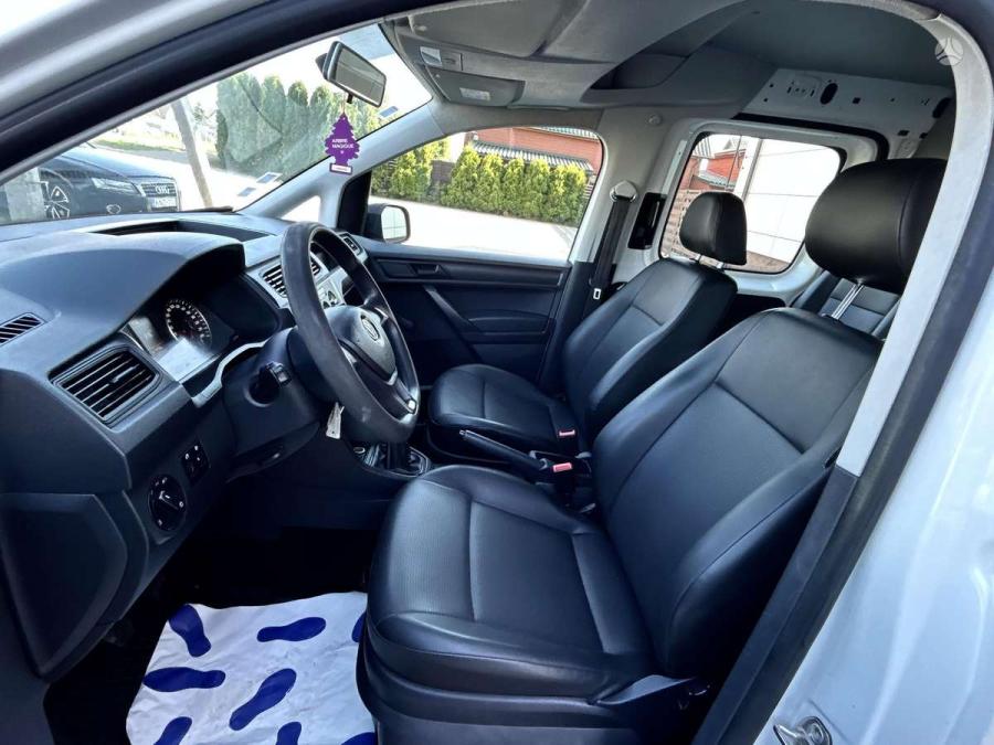 Balts Volkswagen Caddy 2015 Kretinga, ar dzinēja tilpumu 2.00 L un nobraukumu 205 tūkst. km par 6300 €, foto 11 vietnē AUTOMOTO.COM.LV