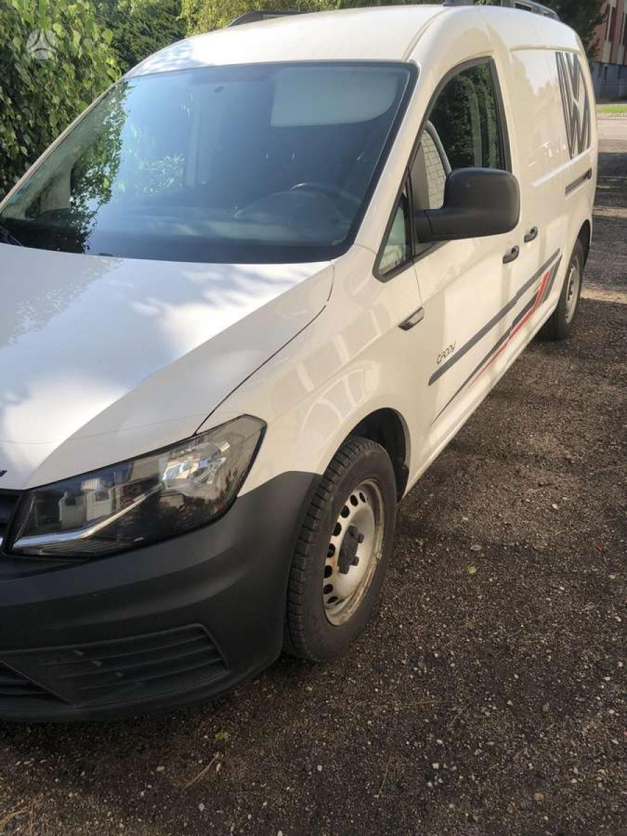 White Volkswagen Caddy 2015 in Sakiai, with an engine capacity of 1.60 L and mileage of 249 thousand km for 6800 €, photo 3 on AUTOMOTO.COM.LV
