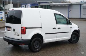 White Volkswagen Caddy 2016 in Vilnius, with an engine capacity of 1.97 L and mileage of 120 thousand km for 12000 €, photo 5 on AUTOMOTO.COM.LV