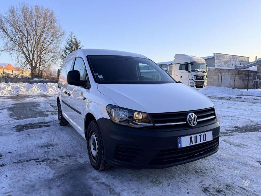 White Volkswagen Caddy 2016 in Taurage, with an engine capacity of 1.97 L and mileage of 172 thousand km for 5999 €, photo 1 on AUTOMOTO.COM.LV
