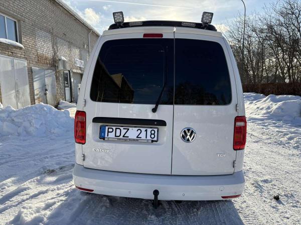 Balts Volkswagen Caddy 2016 Kelmė, ar dzinēja tilpumu 2.00 L un nobraukumu 270 tūkst. km par 6350 €, foto 6 vietnē AUTOMOTO.COM.LV