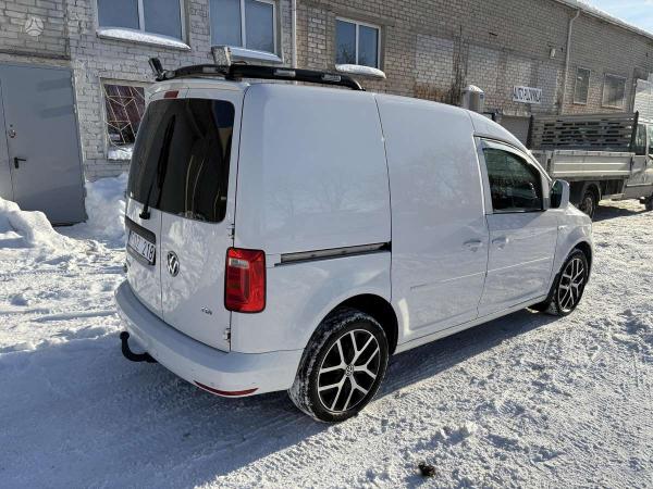 Balts Volkswagen Caddy 2016 Kelmė, ar dzinēja tilpumu 2.00 L un nobraukumu 270 tūkst. km par 6350 €, foto 7 vietnē AUTOMOTO.COM.LV