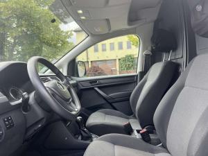White Volkswagen Caddy 2016 in Kaunas, with an engine capacity of 1.60 L and mileage of 210 thousand km for 4700 €, photo 11 on AUTOMOTO.COM.LV