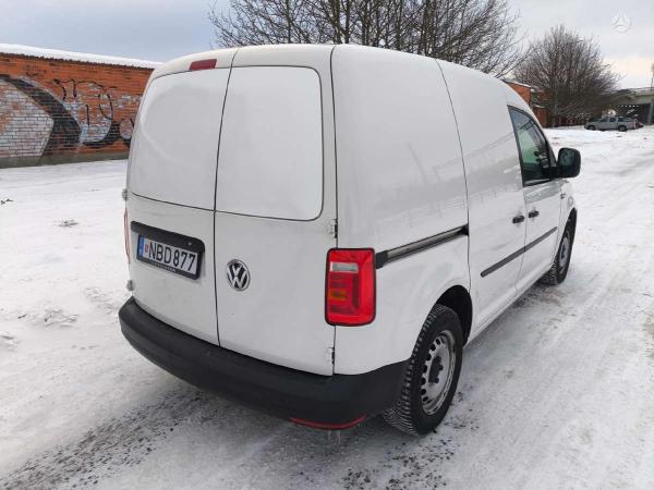 Balts Volkswagen Caddy 2017 Šauļi, ar dzinēja tilpumu 2.00 L un nobraukumu 158 tūkst. km par 6100 €, foto 4 vietnē AUTOMOTO.COM.LV