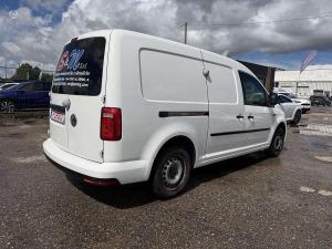 White Volkswagen Caddy 2018 in Panevezys, with an engine capacity of 2.00 L and mileage of 213 thousand km for 9800 €, photo 6 on AUTOMOTO.COM.LV