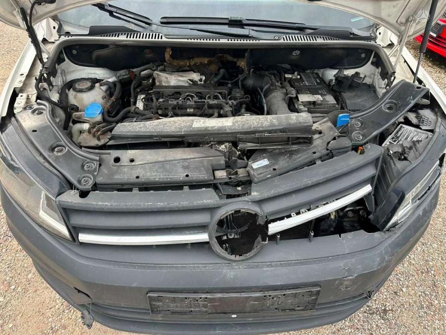 Balts Volkswagen Caddy 2018 Jurbarkas, ar dzinēja tilpumu 1.97 L un nobraukumu 117 tūkst. km par 3871 €, foto 3 vietnē AUTOMOTO.COM.LV