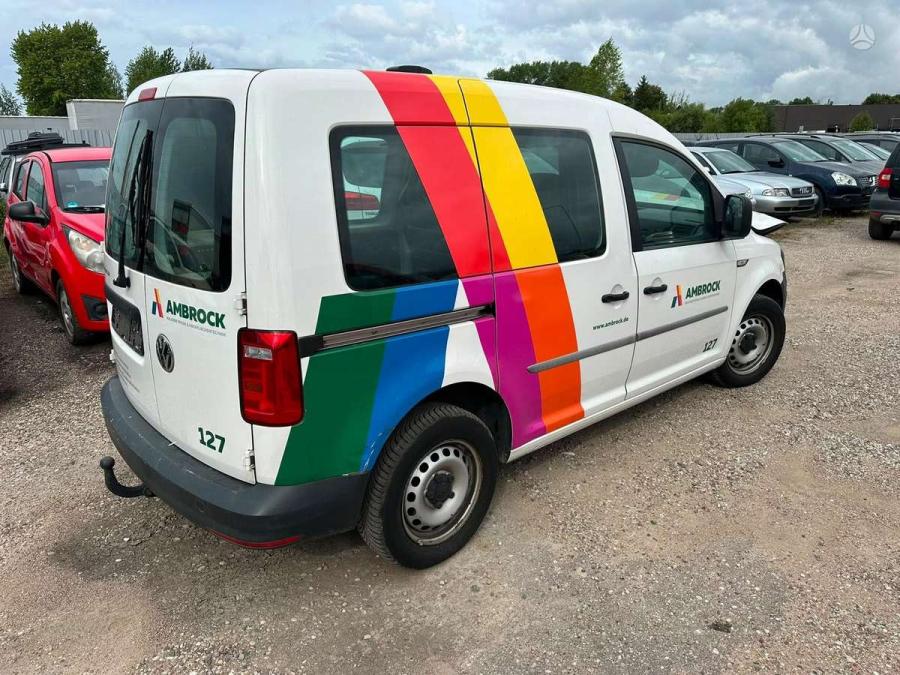 Balts Volkswagen Caddy 2018 Jurbarkas, ar dzinēja tilpumu 1.97 L un nobraukumu 117 tūkst. km par 3871 €, foto 6 vietnē AUTOMOTO.COM.LV