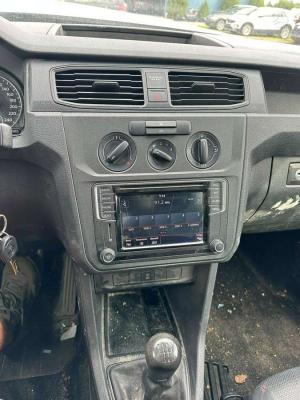 Balts Volkswagen Caddy 2018 Jurbarkas, ar dzinēja tilpumu 1.97 L un nobraukumu 117 tūkst. km par 3871 €, foto 9 vietnē AUTOMOTO.COM.LV