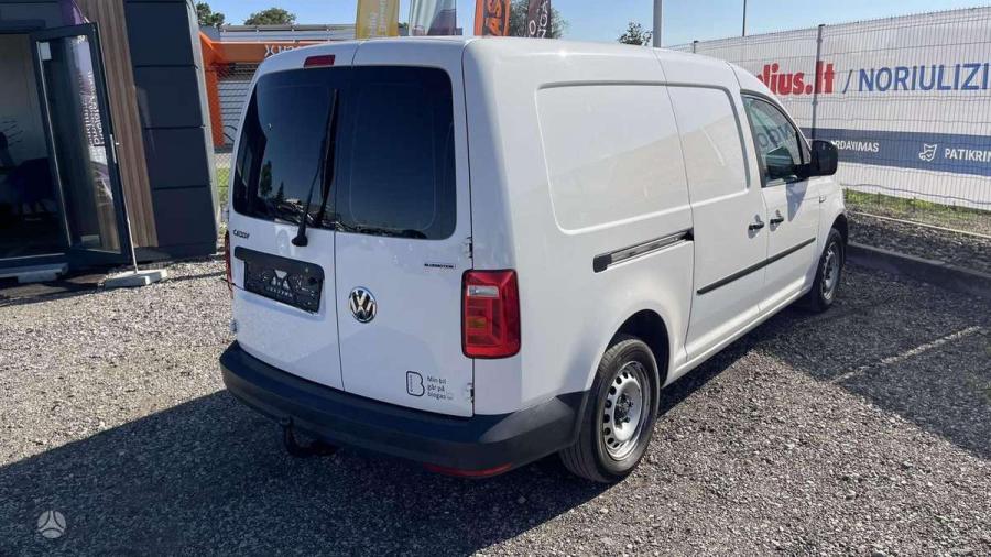 White Volkswagen Caddy 2019 in Marijampole, with an engine capacity of 1.40 L and mileage of 109 thousand km for 11900 €, photo 9 on AUTOMOTO.COM.LV