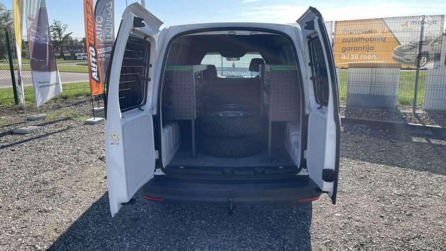 White Volkswagen Caddy 2019 in Marijampole, with an engine capacity of 1.40 L and mileage of 109 thousand km for 11900 €, photo 29 on AUTOMOTO.COM.LV