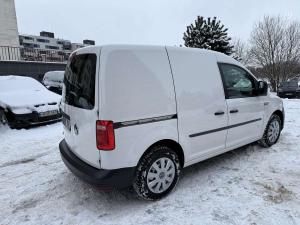 White Volkswagen Caddy 2020 in Vilnius, with an engine capacity of 1.97 L and mileage of 270 thousand km for 8500 €, photo 4 on AUTOMOTO.COM.LV