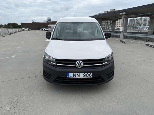 White Volkswagen Caddy 2020 in Vilnius, with an engine capacity of 1.97 L and mileage of 163 thousand km for 6200 €, photo 8 on AUTOMOTO.COM.LV