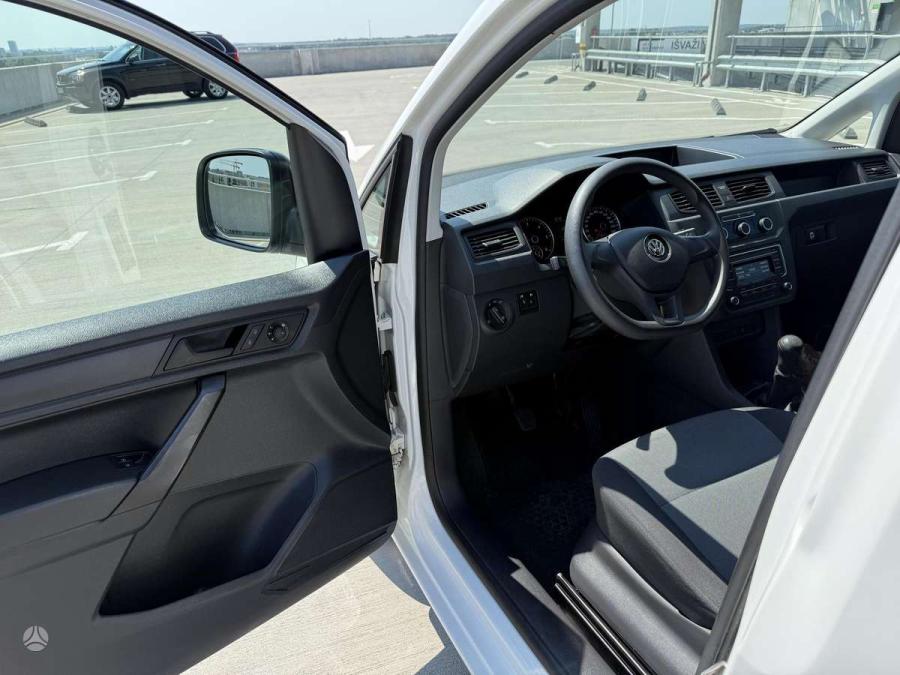 White Volkswagen Caddy 2020 in Vilnius, with an engine capacity of 1.97 L and mileage of 276 thousand km for 5700 €, photo 9 on AUTOMOTO.COM.LV