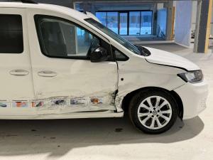 Balts Volkswagen Caddy 2021 Kauņa, ar dzinēja tilpumu 2.00 L un nobraukumu 227 tūkst. km par 12350 €, foto 5 vietnē AUTOMOTO.COM.LV