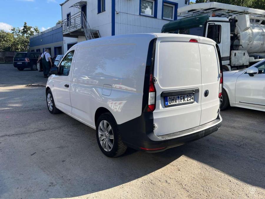 Balts Volkswagen Caddy 2021 Kauņa, ar dzinēja tilpumu 1.97 L un nobraukumu 96 tūkst. km par 10900 €, foto 5 vietnē AUTOMOTO.COM.LV