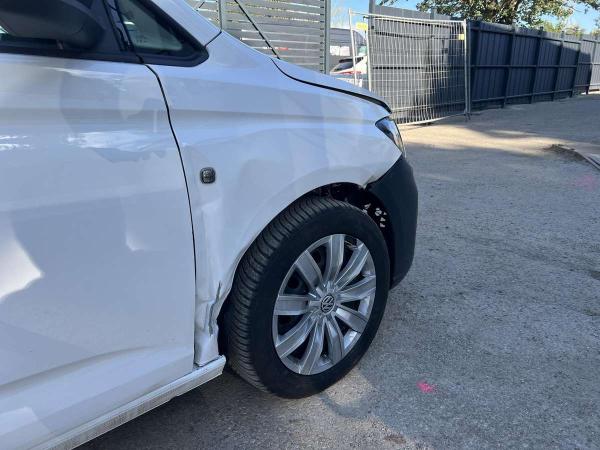 Volkswagen Caddy 2021 Kauņa vietnē Balts Volkswagen Caddy 2021 Kauņa, ar dzinēja tilpumu 1.97 L un nobraukumu 96 tūkst. km par 10900 €, foto 8 vietnē AUTOMOTO.COM.LV