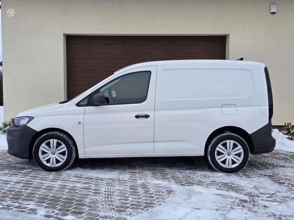 Balts Volkswagen Caddy 2022 Rīga, ar dzinēja tilpumu 1.97 L un nobraukumu 168 tūkst. km par 13950 €, foto 4 vietnē AUTOMOTO.COM.LV