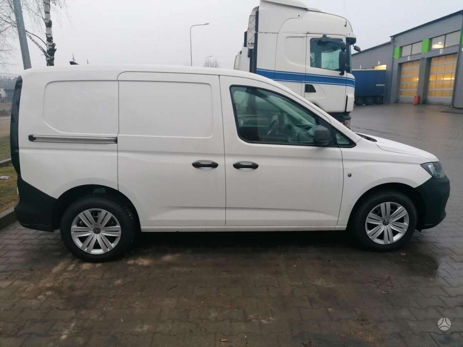 White Volkswagen Caddy 2022 in Jonava, with an engine capacity of 1.97 L and mileage of 267 thousand km for 11000 €, photo 20 on AUTOMOTO.COM.LV