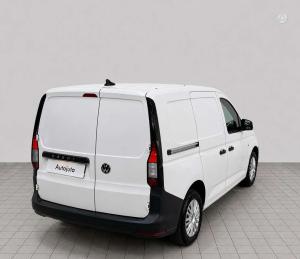 White Volkswagen Caddy 2023 in Kaunas, with an engine capacity of 1.97 L and mileage of 127 thousand km for 15500 €, photo 5 on AUTOMOTO.COM.LV