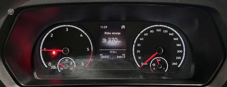 White Volkswagen Caddy 2023 in Kaunas, with an engine capacity of 1.97 L and mileage of 127 thousand km for 15500 €, photo 6 on AUTOMOTO.COM.LV
