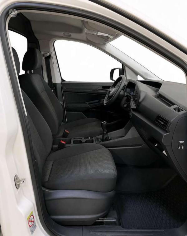 White Volkswagen Caddy 2023 in Kaunas, with an engine capacity of 1.97 L and mileage of 127 thousand km for 15500 €, photo 7 on AUTOMOTO.COM.LV
