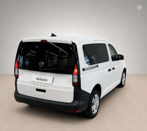 Balts Volkswagen Caddy 2023 Kauņa, ar dzinēja tilpumu 1.97 L un nobraukumu 82 tūkst. km par 16300 €, foto 5 vietnē AUTOMOTO.COM.LV