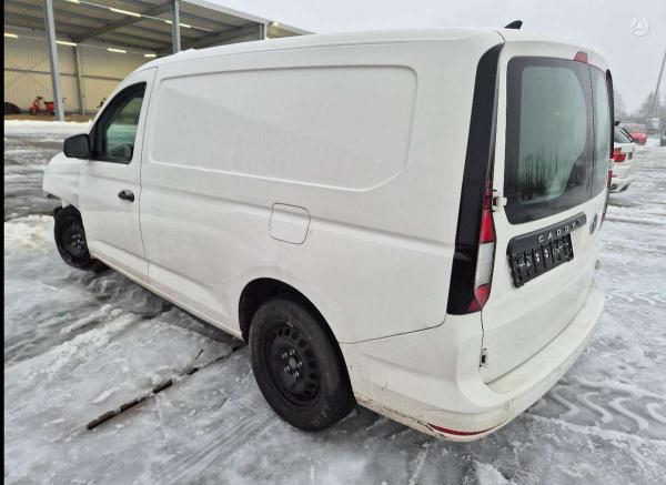 Balts Volkswagen Caddy 2024 Klaipėda, ar dzinēja tilpumu 1.97 L un nobraukumu 11 tūkst. km par 4900 €, foto 2 vietnē AUTOMOTO.COM.LV
