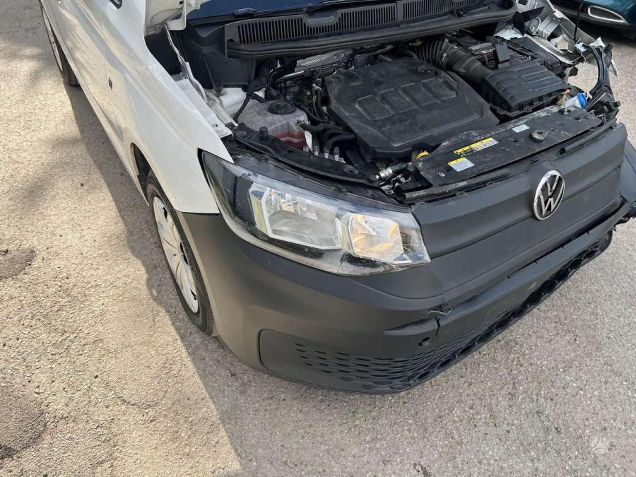 White Volkswagen Caddy 2025 in Kaunas, with an engine capacity of 1.97 L and mileage of 74 thousand km for 10900 €, photo 10 on AUTOMOTO.COM.LV