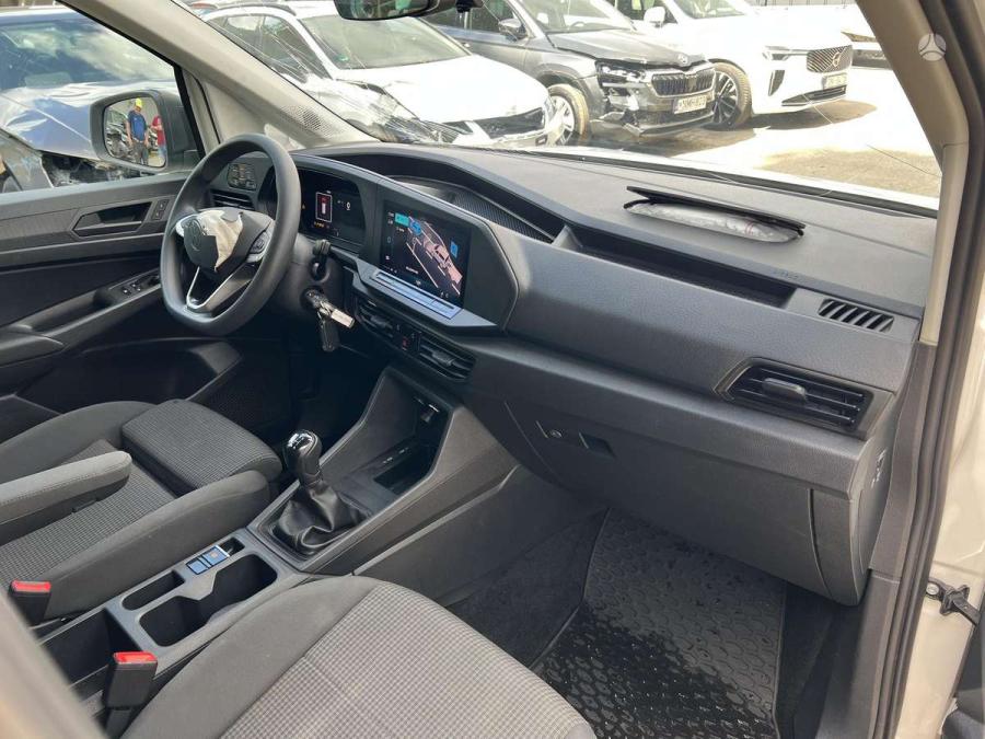 White Volkswagen Caddy 2025 in Kaunas, with an engine capacity of 1.97 L and mileage of 74 thousand km for 10900 €, photo 18 on AUTOMOTO.COM.LV