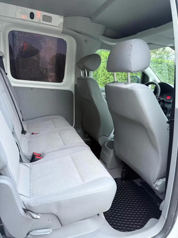 Balts Volkswagen Caddy 2007 Rīga, ar dzinēja tilpumu 1.90 L un nobraukumu 400 tūkst. km par 2300 €, foto 9 vietnē AUTOMOTO.COM.LV