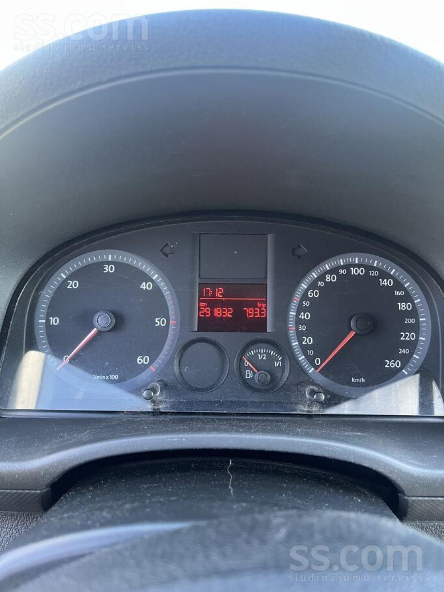 Balts Volkswagen Caddy 2007 Liepāja, ar dzinēja tilpumu 2.00 L un nobraukumu 291 tūkst. km par 1500 €, foto 9 vietnē AUTOMOTO.COM.LV