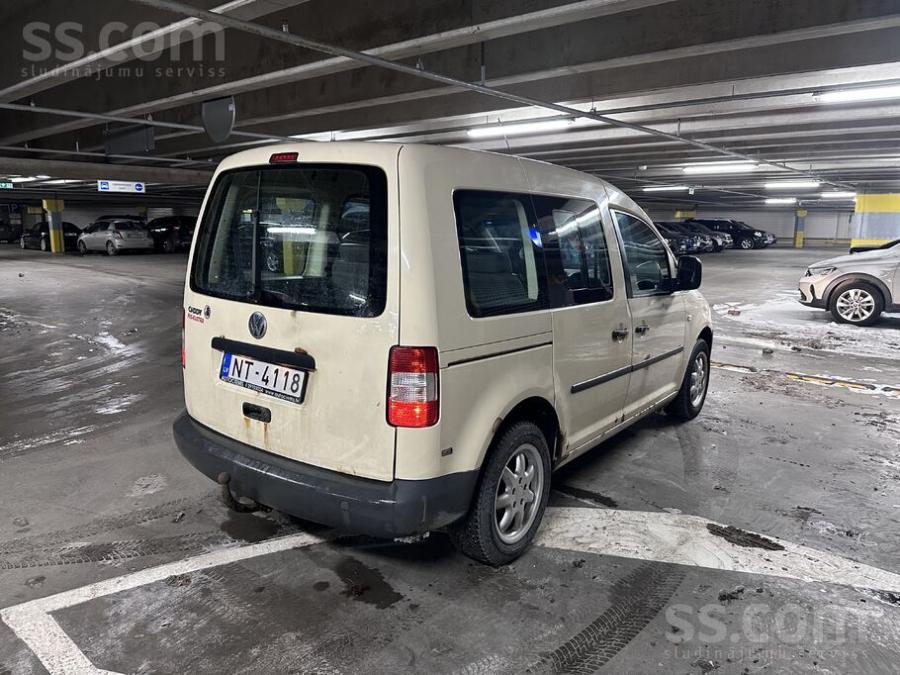 Balts Volkswagen Caddy 2009 Rīga, ar dzinēja tilpumu 1.90 L un nobraukumu 448 tūkst. km par 2300 €, foto 3 vietnē AUTOMOTO.COM.LV