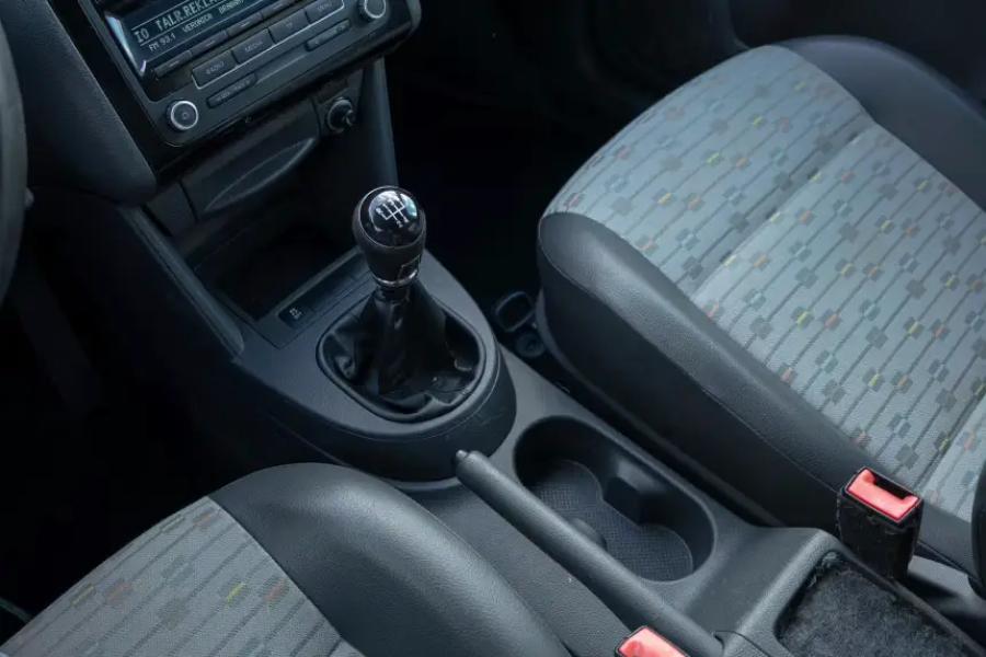 Balts Volkswagen Caddy 2011 Liepāja, ar dzinēja tilpumu 1.60 L un nobraukumu 284 tūkst. km par 5250 €, foto 14 vietnē AUTOMOTO.COM.LV