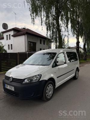 Белый Фольксваген Кадди 2011 в Елгава, объемом двигателя 1.60 л и пробегом 451 тыс. км за 4650 €, фото 3 на AUTOMOTO.COM.LV