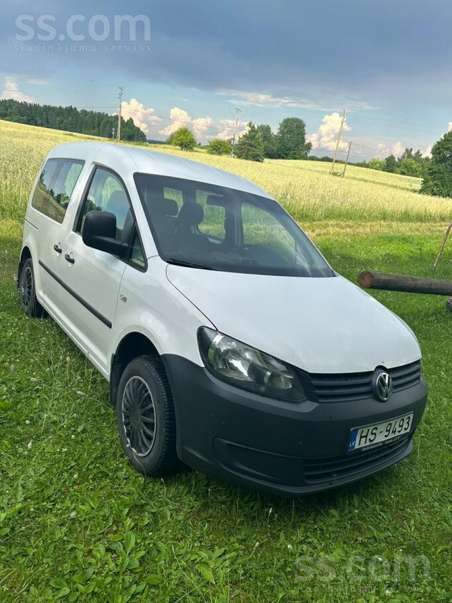 Balts Volkswagen Caddy 2011 Aizkraukle, ar dzinēja tilpumu 1.20 L un nobraukumu 230 tūkst. km par 2800 €, foto 3 vietnē AUTOMOTO.COM.LV