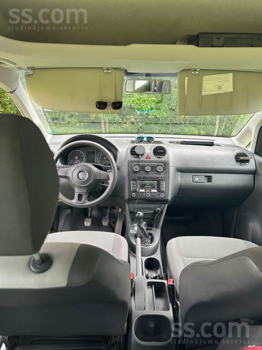 Balts Volkswagen Caddy 2011 Aizkraukle, ar dzinēja tilpumu 1.20 L un nobraukumu 230 tūkst. km par 2800 €, foto 6 vietnē AUTOMOTO.COM.LV