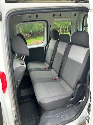 Balts Volkswagen Caddy 2011 Aizkraukle, ar dzinēja tilpumu 1.20 L un nobraukumu 230 tūkst. km par 2800 €, foto 14 vietnē AUTOMOTO.COM.LV