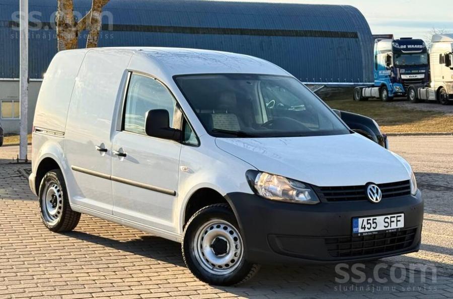 White Volkswagen Caddy 2012 in Valka, with an engine capacity of 1.60 L and mileage of 235 thousand km for 4850 €, photo 8 on AUTOMOTO.COM.LV