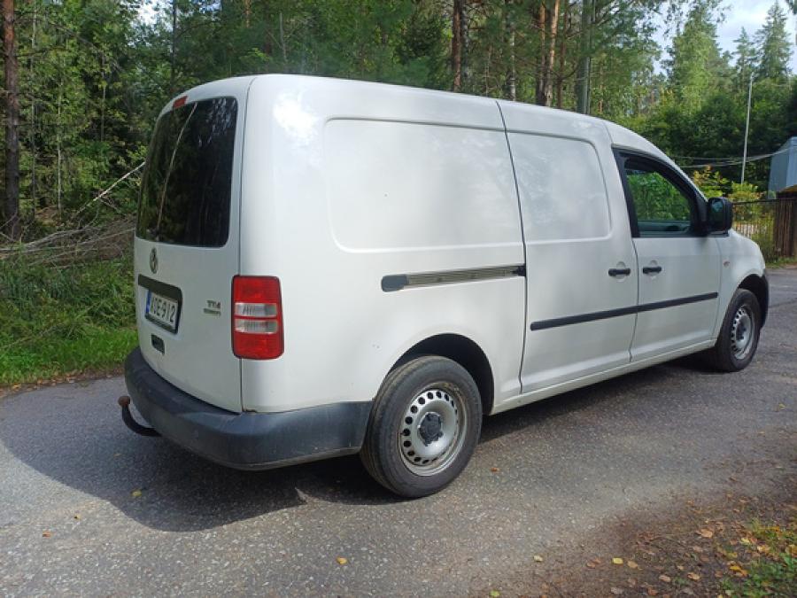 Balts Volkswagen Caddy 2012 Elva, ar dzinēja tilpumu 1.60 L un nobraukumu 289 tūkst. km par 3500 €, foto 4 vietnē AUTOMOTO.COM.LV
