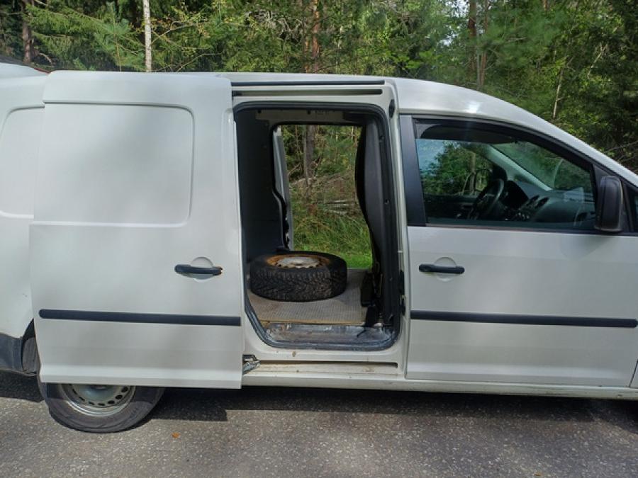 Balts Volkswagen Caddy 2012 Elva, ar dzinēja tilpumu 1.60 L un nobraukumu 289 tūkst. km par 3500 €, foto 6 vietnē AUTOMOTO.COM.LV