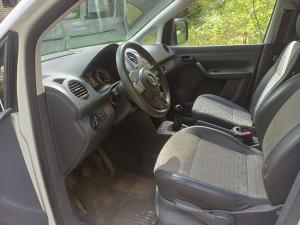 Balts Volkswagen Caddy 2012 Elva, ar dzinēja tilpumu 1.60 L un nobraukumu 289 tūkst. km par 3500 €, foto 8 vietnē AUTOMOTO.COM.LV