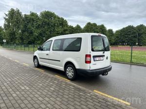 White Volkswagen Caddy 2013 in Jekabpils, with an engine capacity of 1.60 L and mileage of 289 thousand km for 6500 €, photo 4 on AUTOMOTO.COM.LV