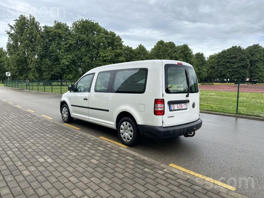 White Volkswagen Caddy 2013 in Jekabpils, with an engine capacity of 1.60 L and mileage of 289 thousand km for 6500 €, photo 4 on AUTOMOTO.COM.LV