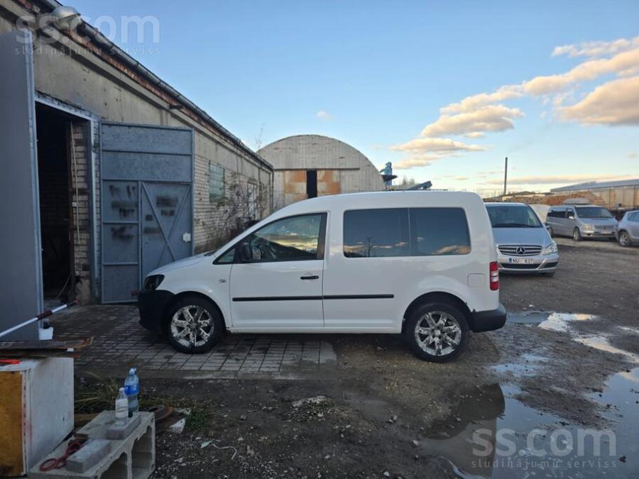 Balts Volkswagen Caddy 2013 Jēkabpils, ar dzinēja tilpumu 1.60 L un nobraukumu 570 tūkst. km par 2500 €, foto 4 vietnē AUTOMOTO.COM.LV