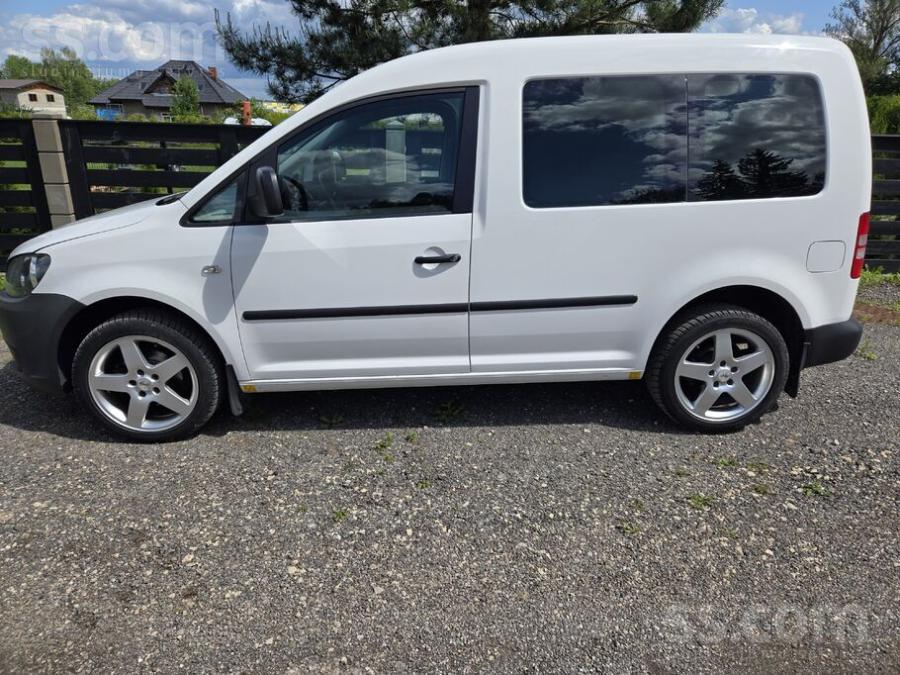 Balts Volkswagen Caddy 2013 Rīga, ar dzinēja tilpumu 1.60 L un nobraukumu 210 tūkst. km par 5500 €, foto 7 vietnē AUTOMOTO.COM.LV