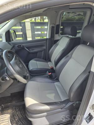 Balts Volkswagen Caddy 2013 Rīga, ar dzinēja tilpumu 1.60 L un nobraukumu 210 tūkst. km par 5500 €, foto 8 vietnē AUTOMOTO.COM.LV
