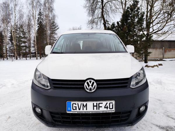 White Volkswagen Caddy 2015 in Mazeikiai, with an engine capacity of 1.60 L and mileage of 241 thousand km for 6800 €, photo 3 on AUTOMOTO.COM.LV