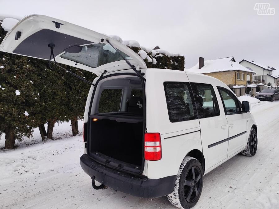 Balts Volkswagen Caddy 2015 Mažeikiai, ar dzinēja tilpumu 1.60 L un nobraukumu 239 tūkst. km par 6800 €, foto 9 vietnē AUTOMOTO.COM.LV